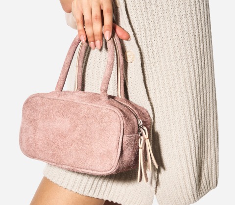 Handcrafted shoes and bags Made in Italy | Shop Online | AGL
